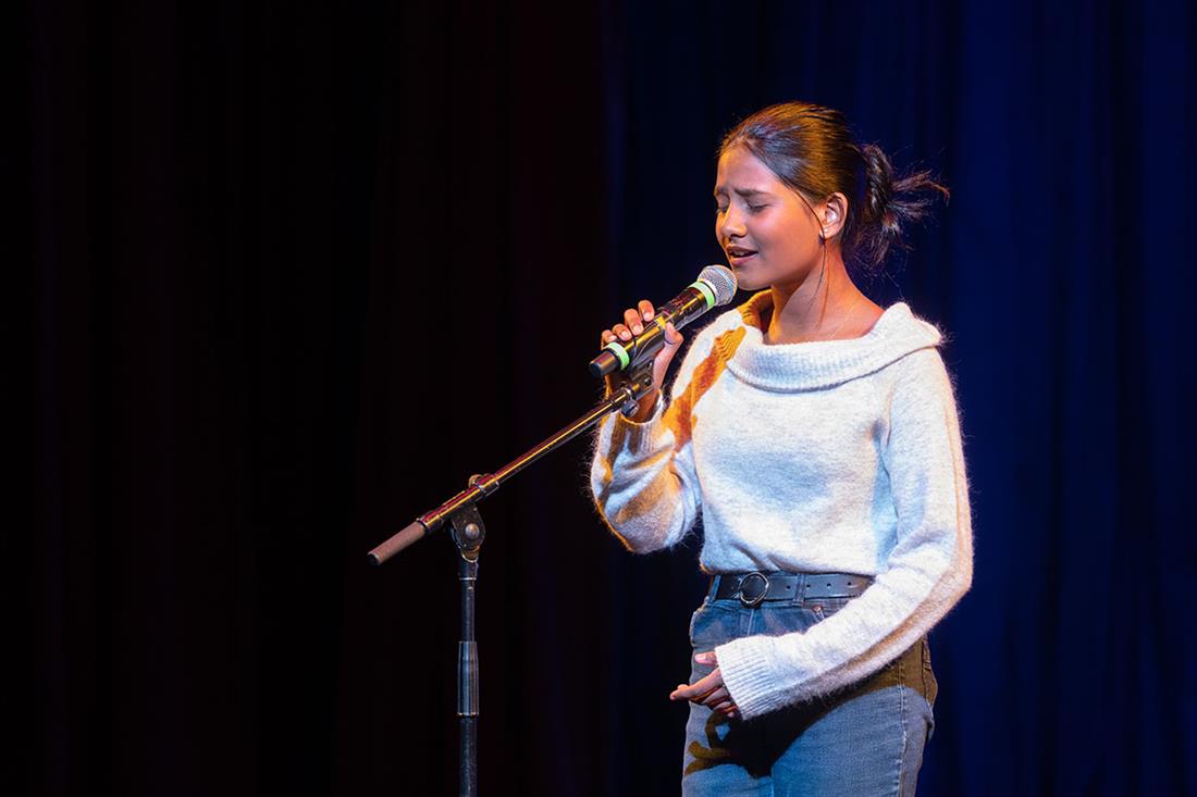 Pass the Mic